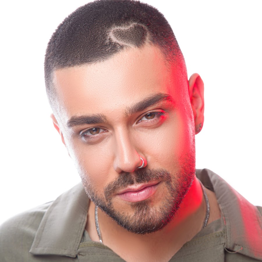 Amiaa - سانگ کست